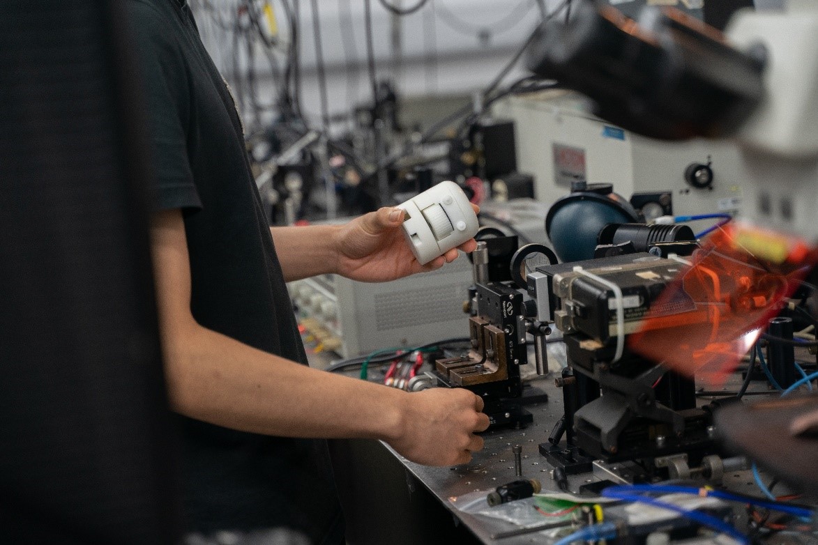 便攜顯微鏡隨時教STEM (Centauri Optics林文宇/陳振星) - EJ Tech