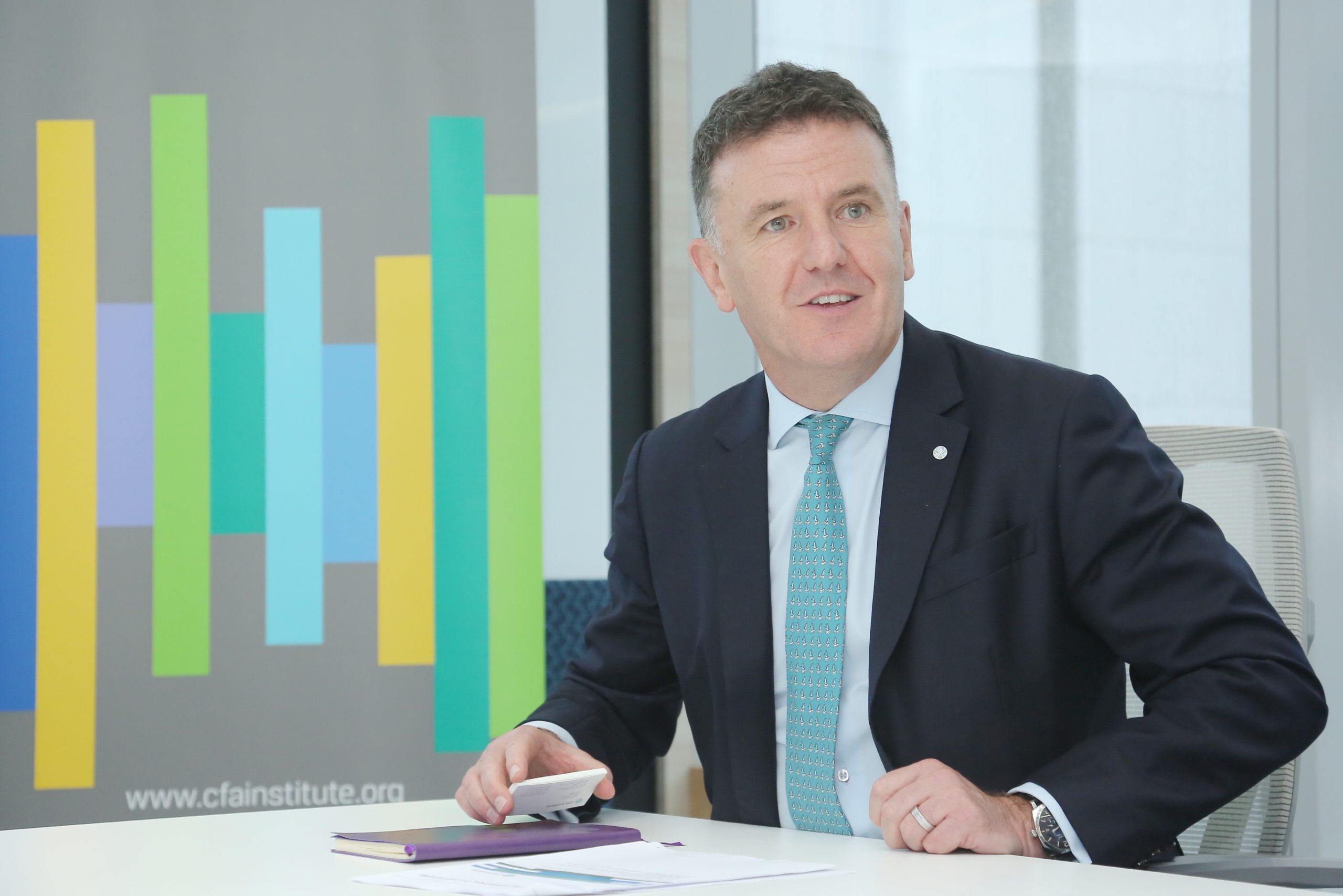 CFA課程改革 加入Python實用單元 - EJ Tech