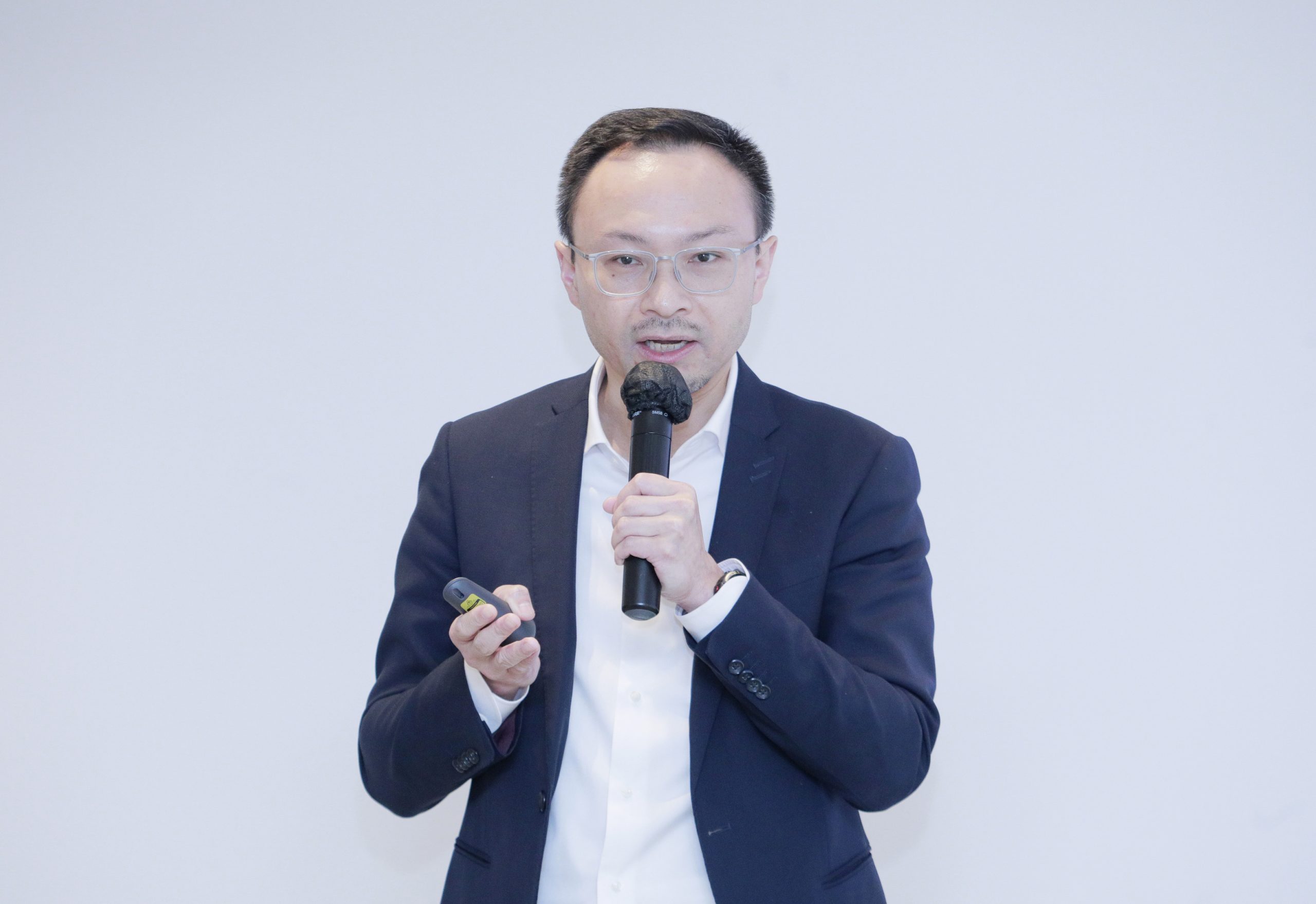 HKT生成式AI融入客戶方案 助提升工作效率 建資訊安全平台 - EJ Tech