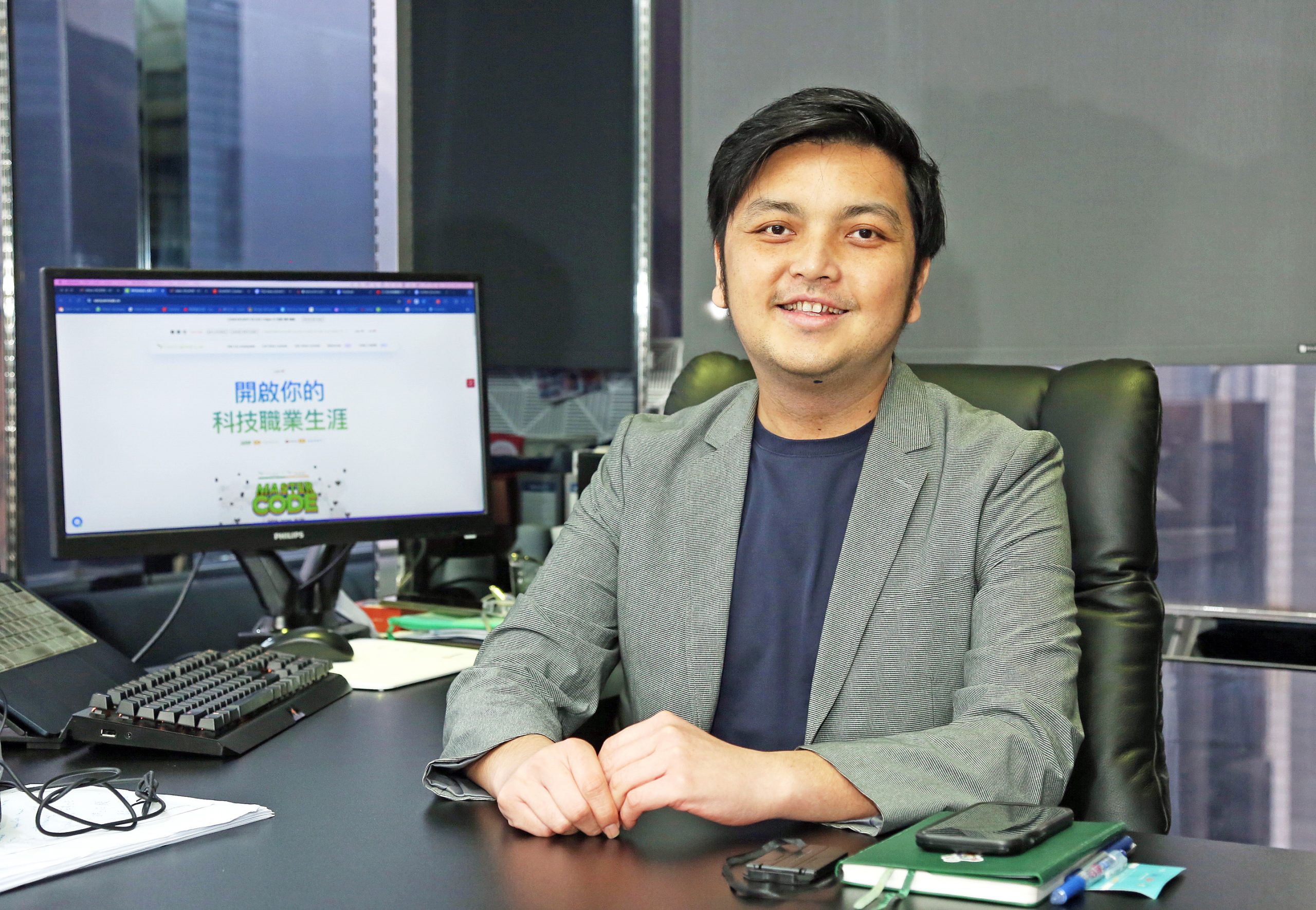 Venturenix LAB：AI難取代人類 本地編程學校指Java貼近電腦語言 轉行必備 - EJ Tech