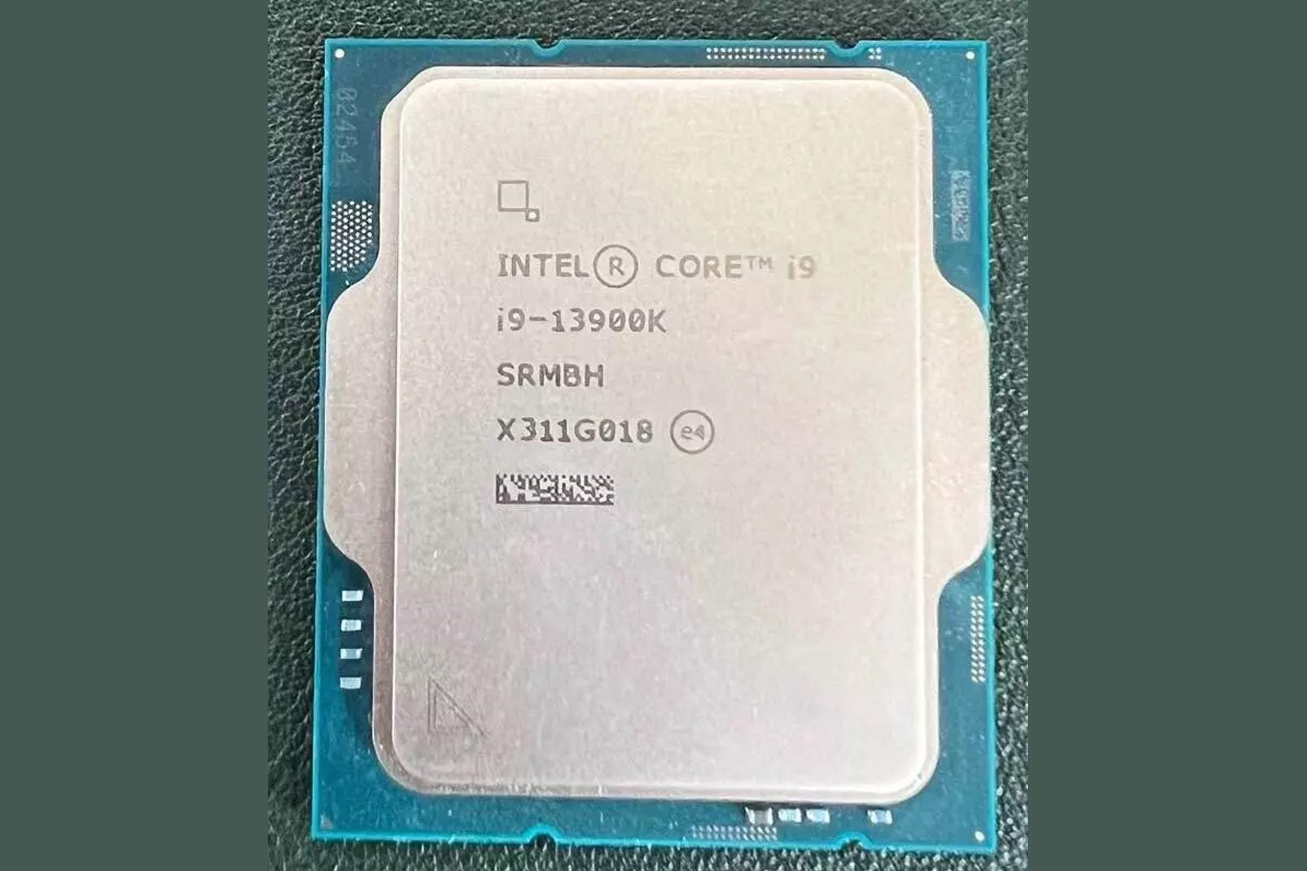 英特爾CPU不穩｜澳遊戲商倡轉會AMD - EJ Tech