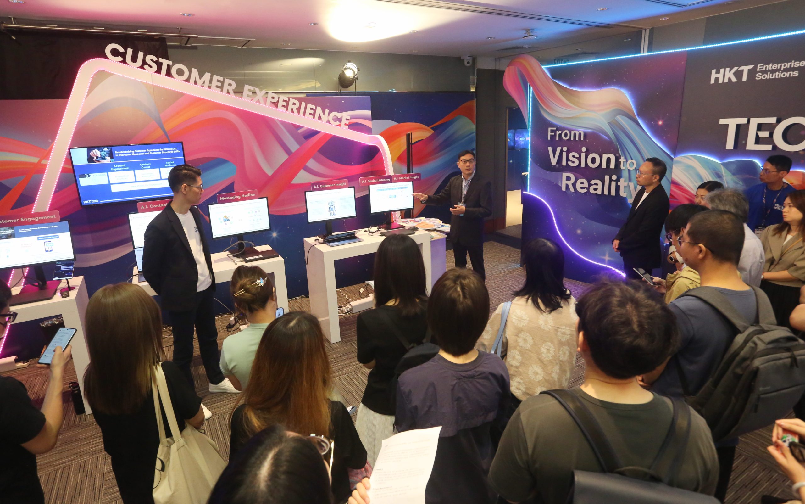 科技與零售結合：AI Store（林國誠） - EJ Tech