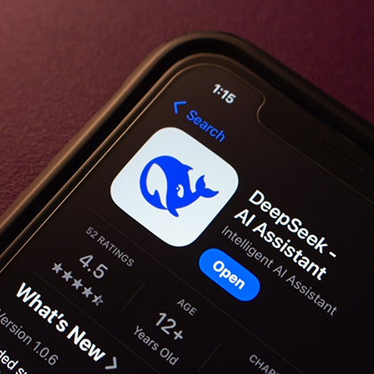 AI大戰｜DeepSeek憂洩密 傳限制員工出國 - EJ Tech