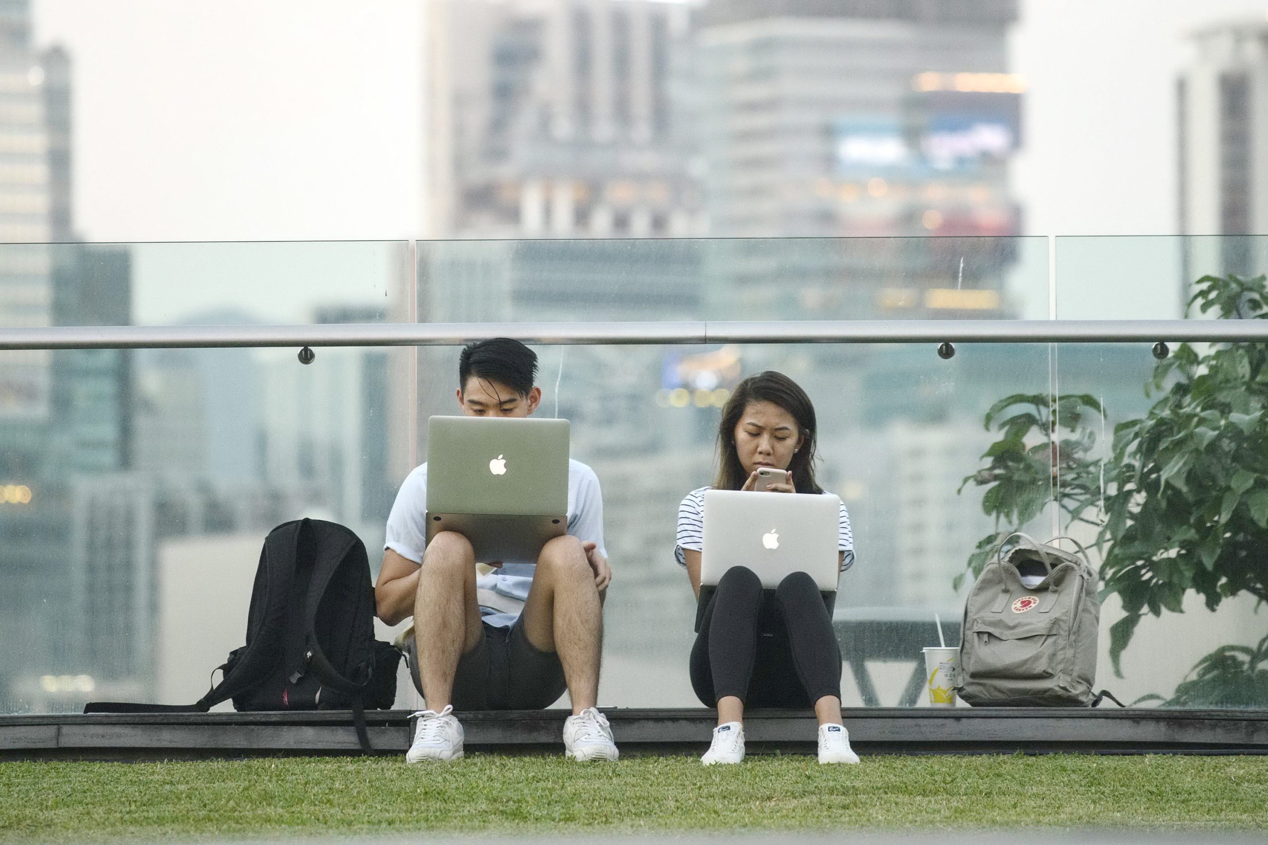 融資趨勢｜歐美初創融資 AI佔近四成 - EJ Tech